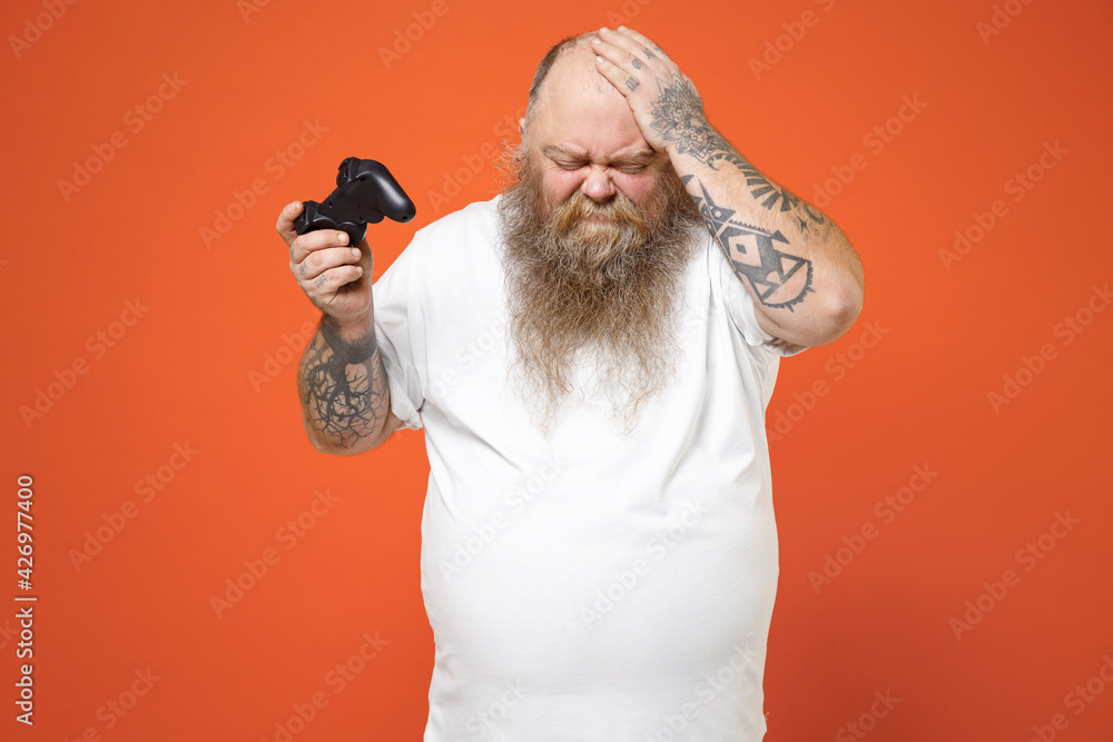 Fat sad pudge obese chubby overweight blue-eyed tattooed bearded man ...