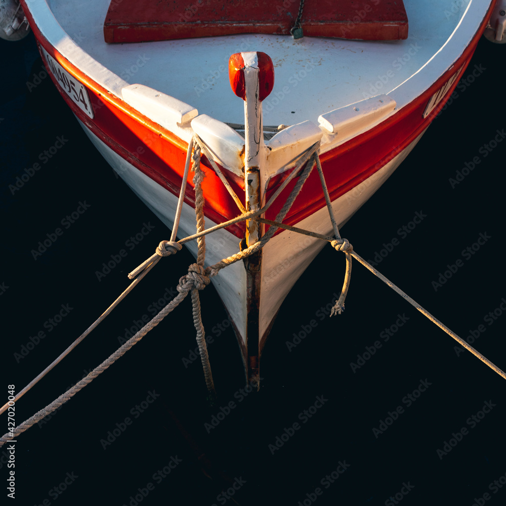 proue d'un bateau en bois ancien Stock Photo | Adobe Stock
