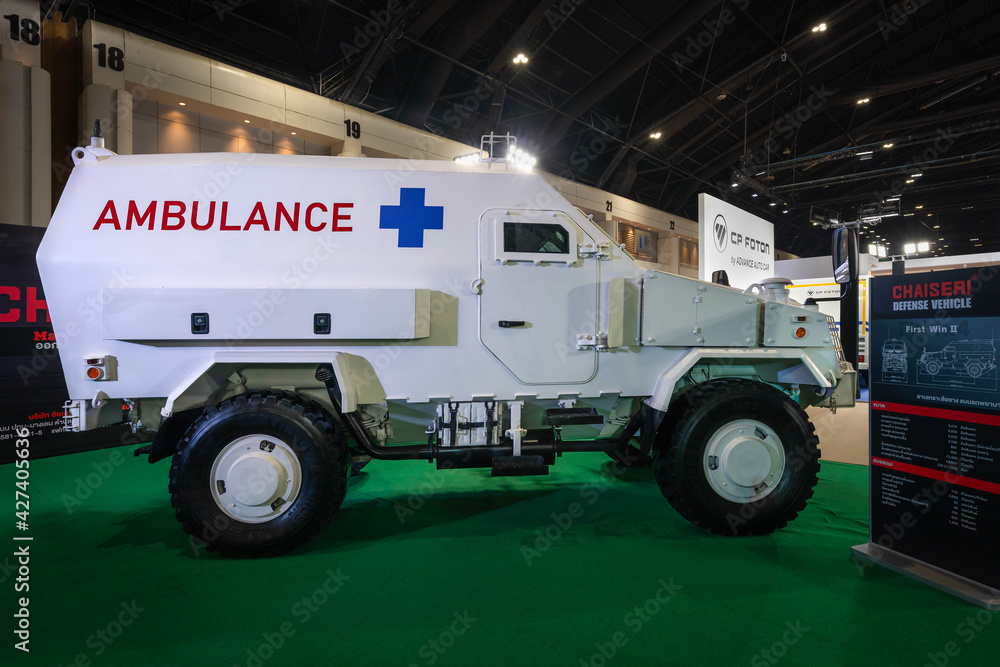 Armored ambulance and fighting vehicle Chaiseri defense 4 wheels drive ...