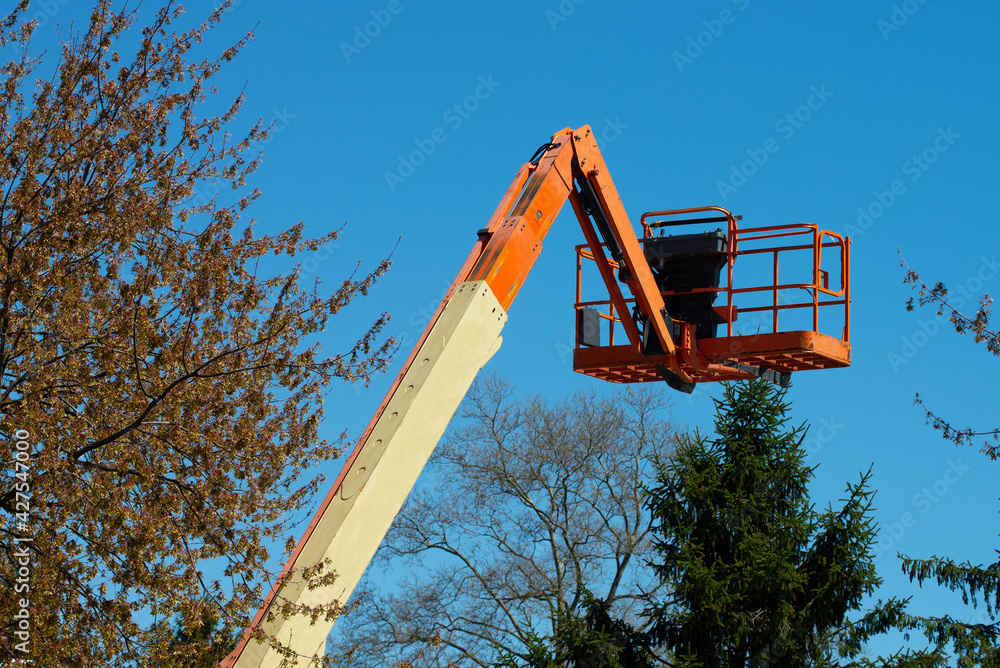 telescopic platform crane machine work lift hydraulic outdoor Stock ...