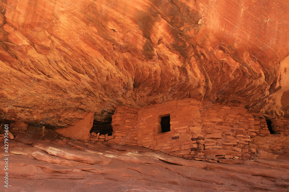 House on Fire Indian ruins in Mule Canyon, Manti La-Sal National Forest ...