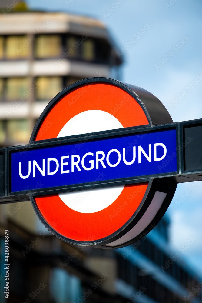 London, UK. 27th March 2021. The famous and iconic London Underground ...