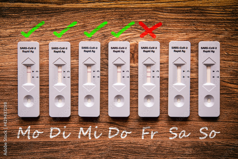 Reihe von Corona-Schnelltest an Wochentagen - viermal negativ und ...