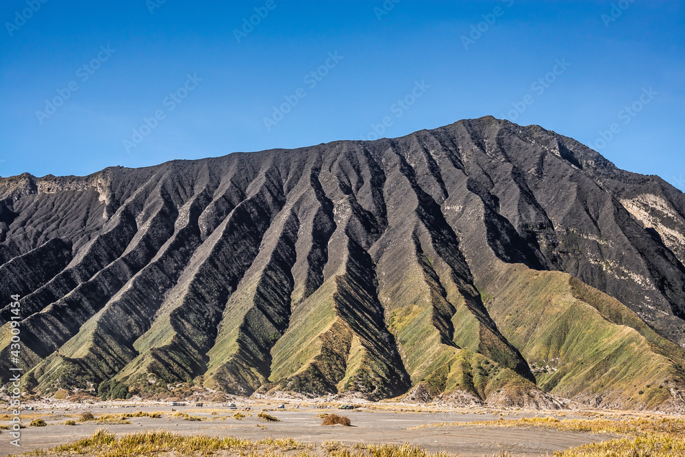 Pattern of mountain range wave surface in Tengger caldera. This ...