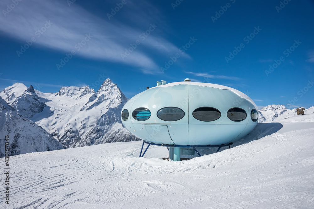 Ufo Hotel