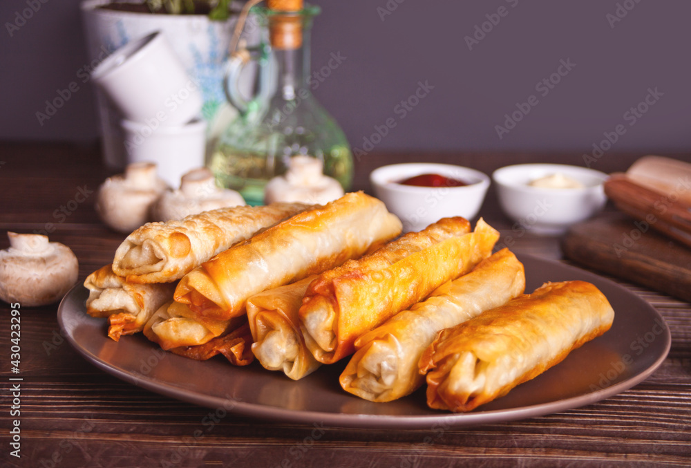 Sigara burek turkish crispy fried pastry rolls filo phyllo dough Stock ...