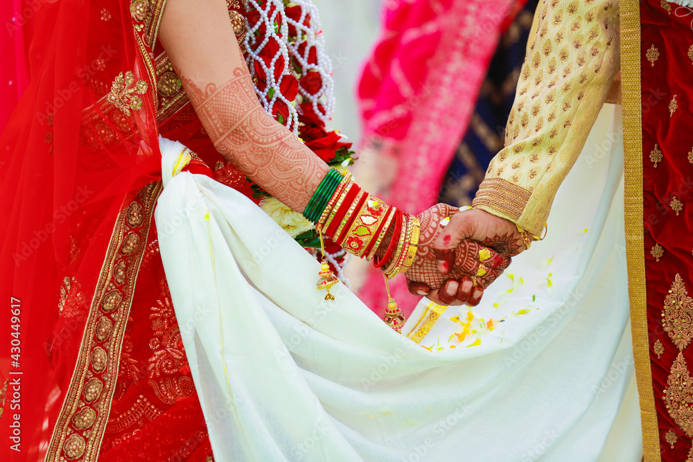 Indian couple hand in wedding Satphera ceremony in hinduism Stock Photo ...