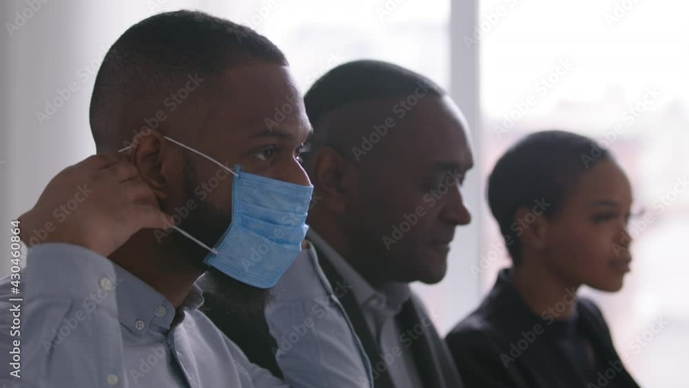 Vidéo Stock Successful business team partners different ages african ...