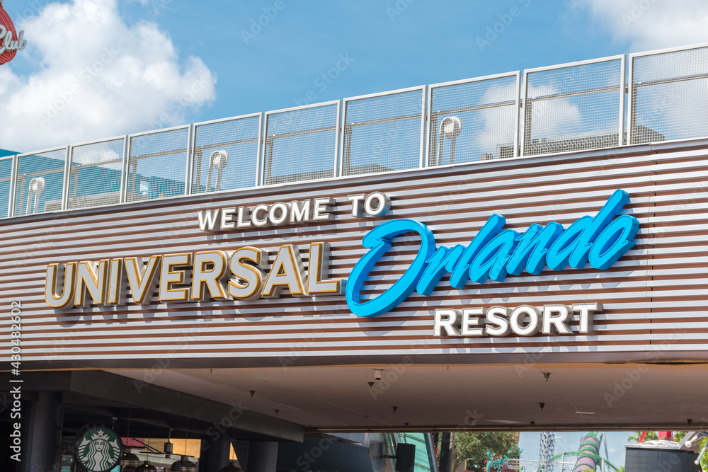 Welcome to Universal resort sign at Universal Studios Orlando. Stock ...
