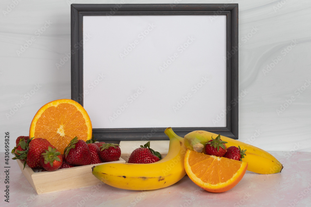 Foto Stock Blank empty white sign in gray frame no words concept ready ...
