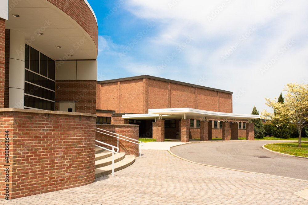 Exterior view of a typical American school building Stock Photo | Adobe ...