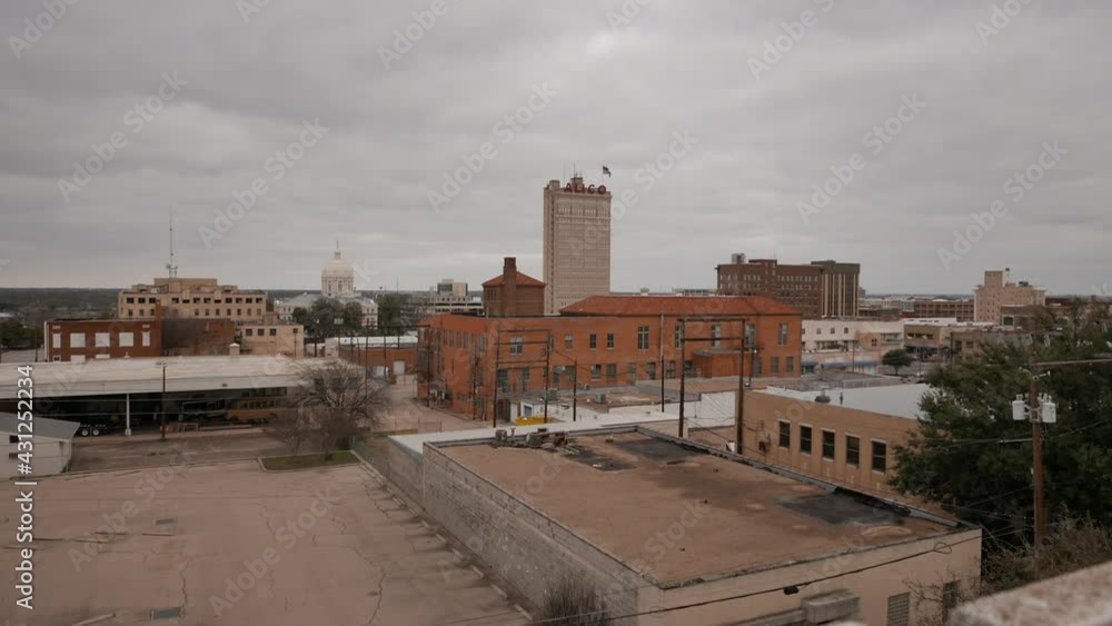 Vidéo Stock A wide shot of the downtown Waco, Texas skyline. The ...
