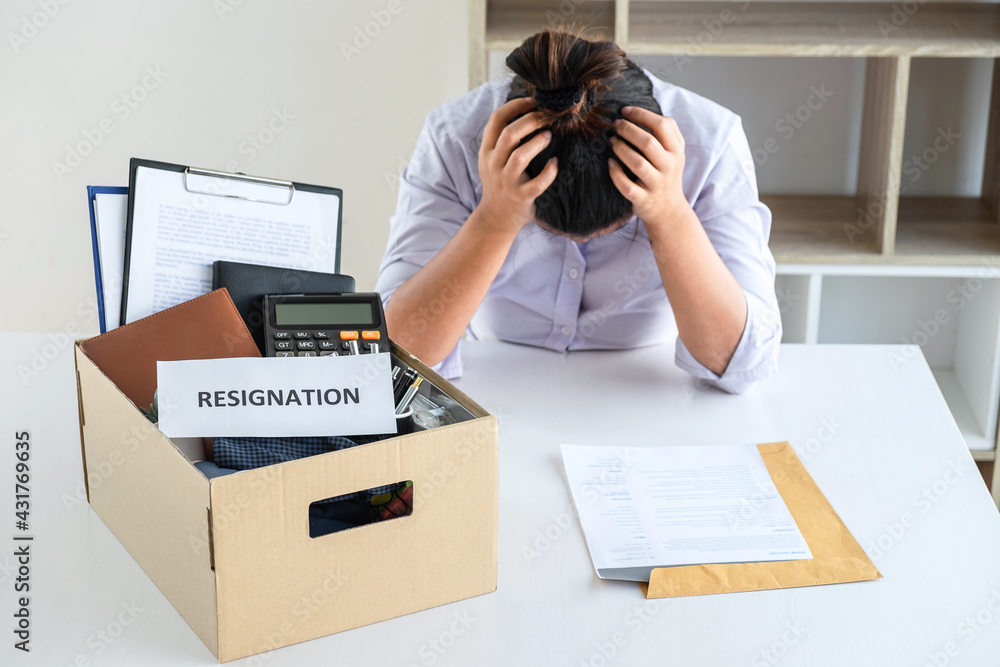Stress of business woman employee intend to sending resignation letter ...