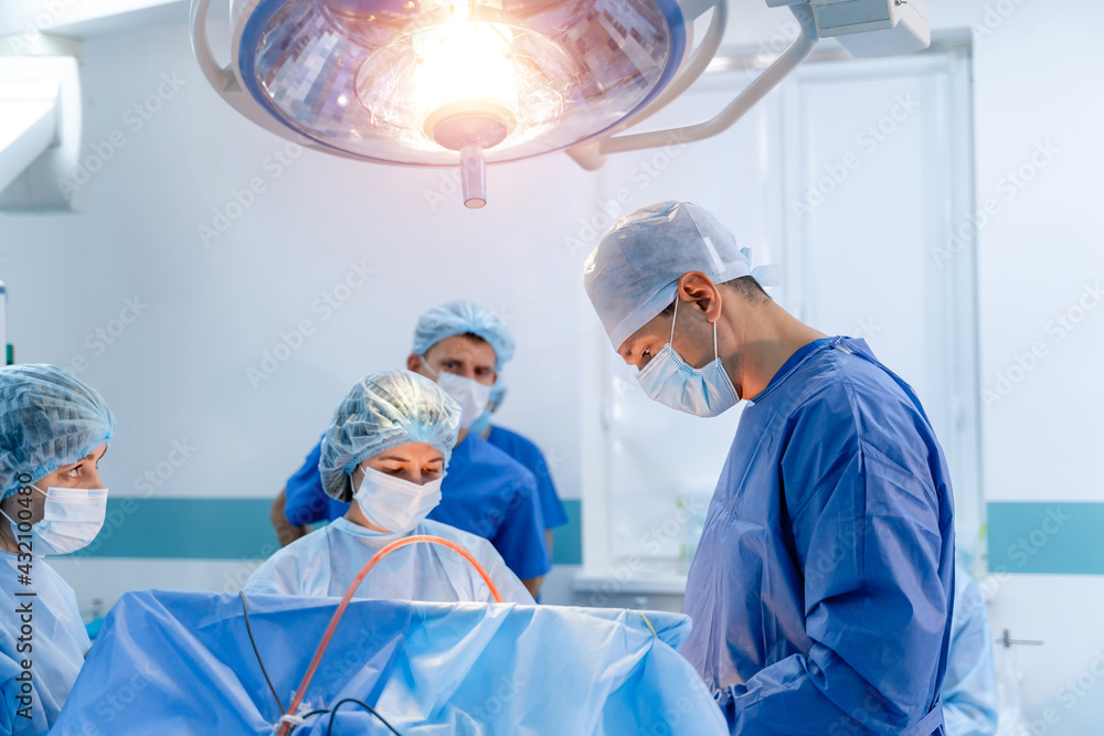 Poster Modern neurosurgey in professional white ward – Wall Art | UkPosters