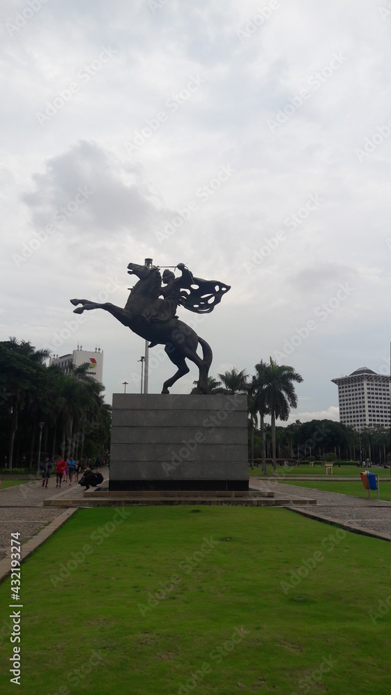 The "Pangeran Diponegoro" statue is one of the statues in the monas ...
