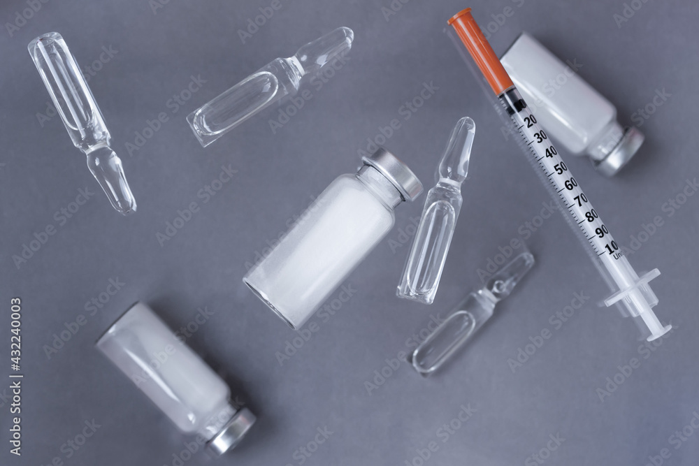 Medicines in vials and ampoules, undiluted and liquid for injections ...