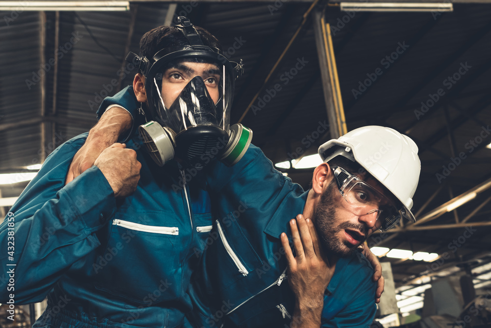 Skillful factory worker rescue his teammate out of poisonous gas ...