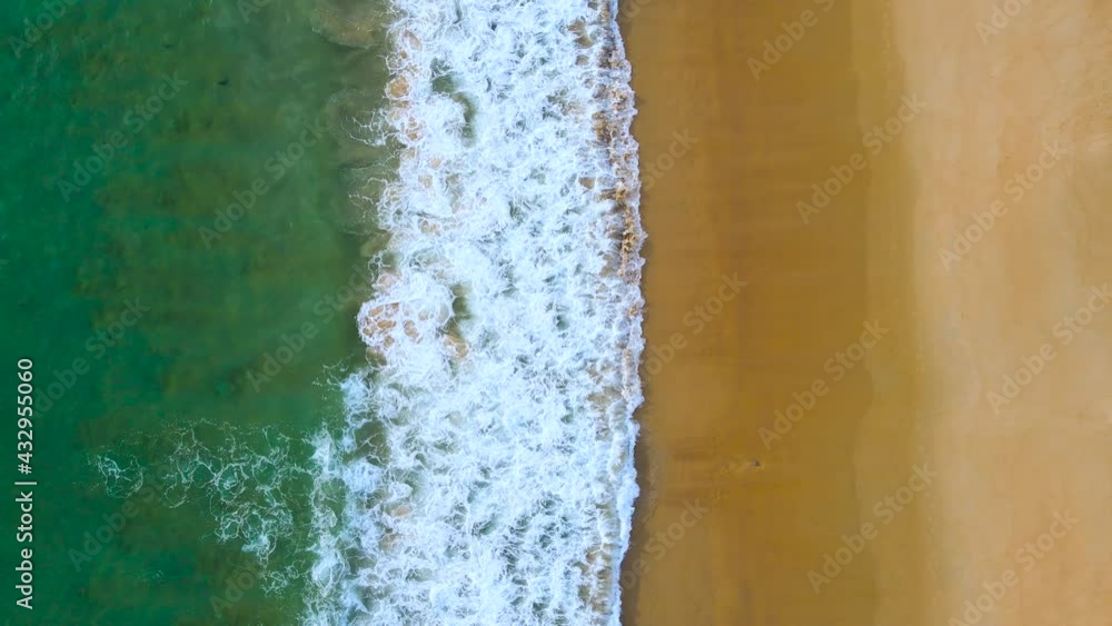 Vidéo Stock Phuket travel trip Aerial view drone top view of beach sea ...