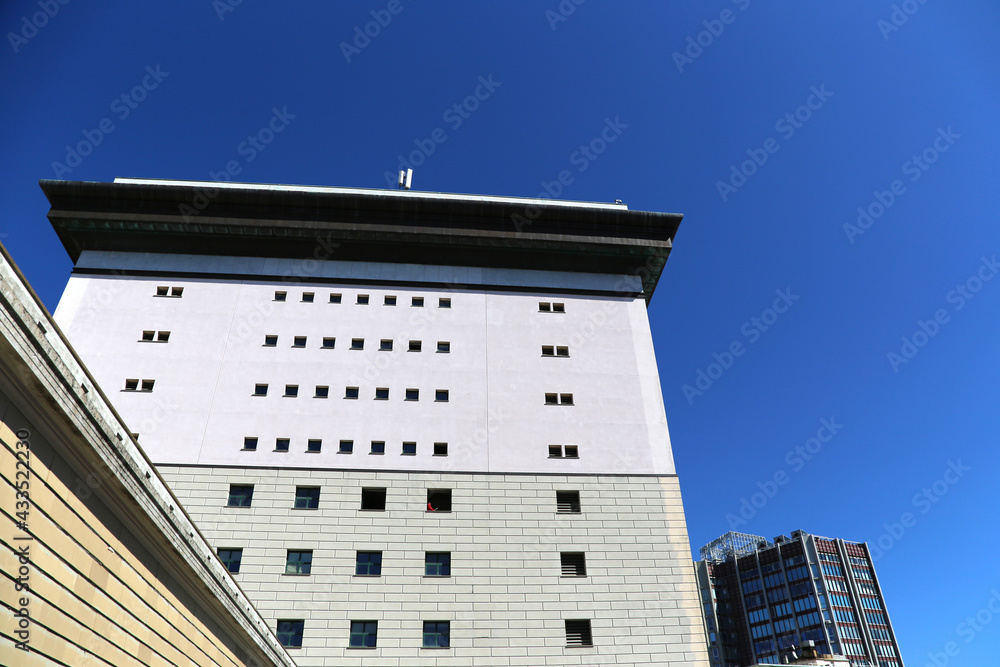 Perspective of the tall parallelepiped-shaped building of Genoa Opera ...