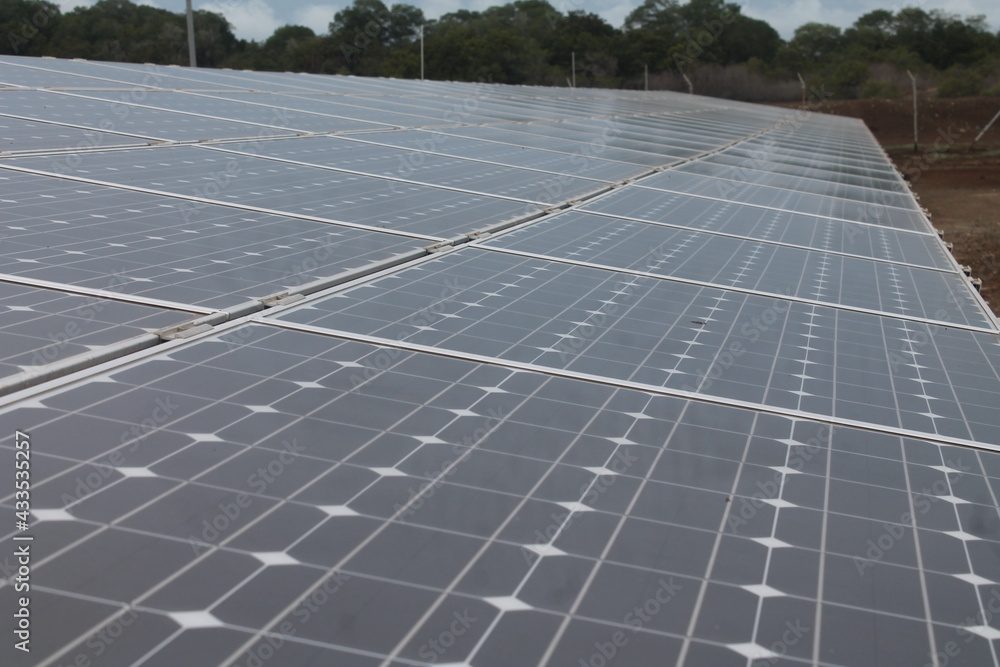 paneles solares Stock Photo | Adobe Stock