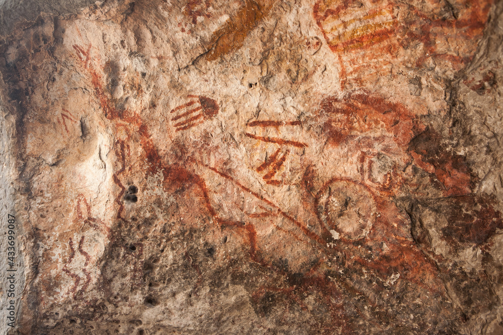 Pinturas rupestres Stock Photo | Adobe Stock