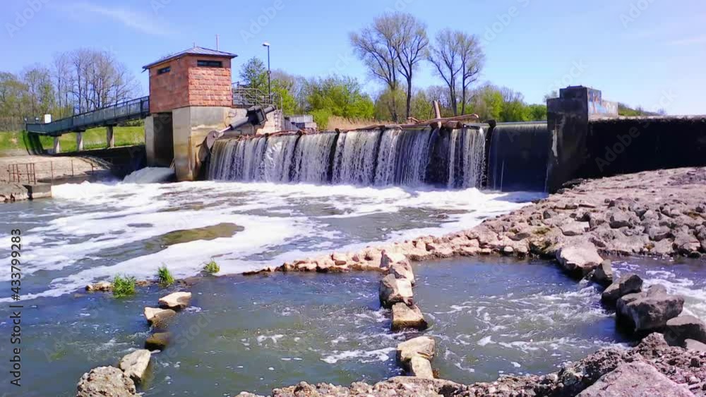 water dam on the Elster in the height of the Rosenthal in Leipzig ...