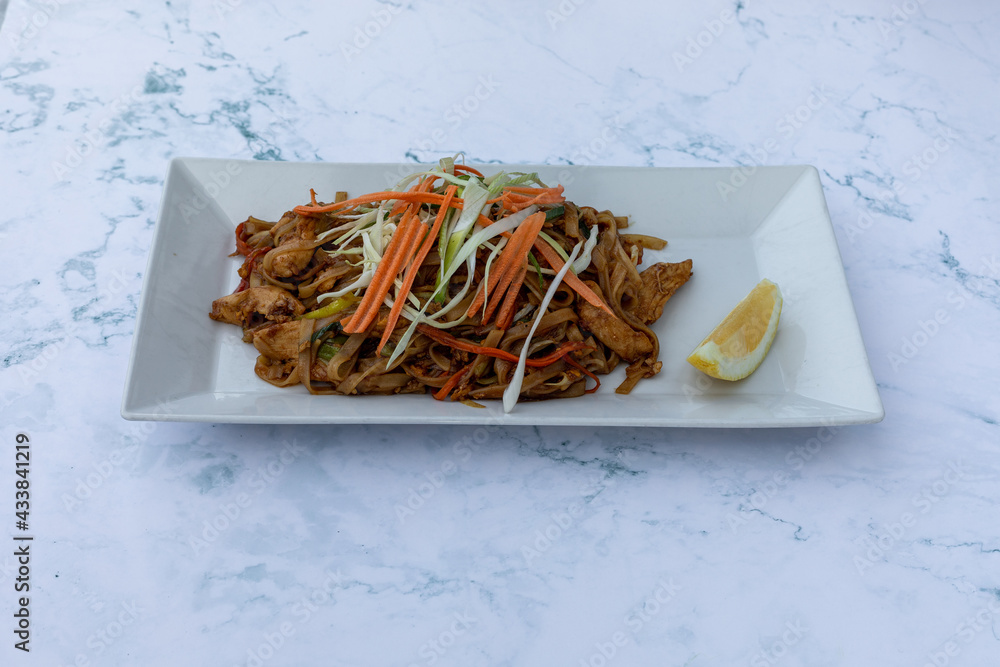 Pad Thai Assorted Thai food, Thai Food Mixed Dishes, Asian food rice ...