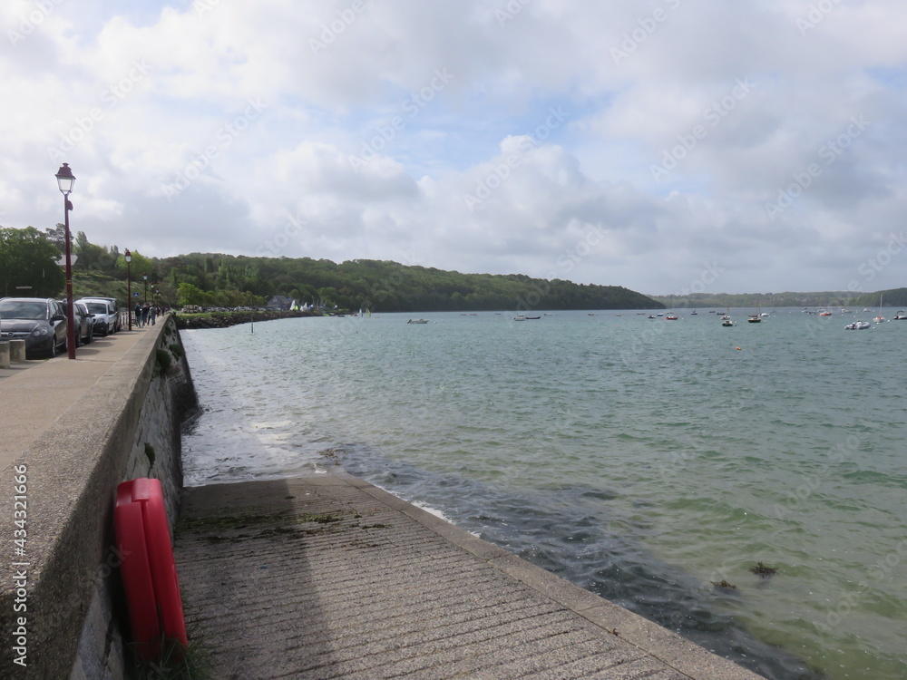 Port de Saint-Suliac, Ille et Vilaine, Bretagne, France, Vallée de la ...