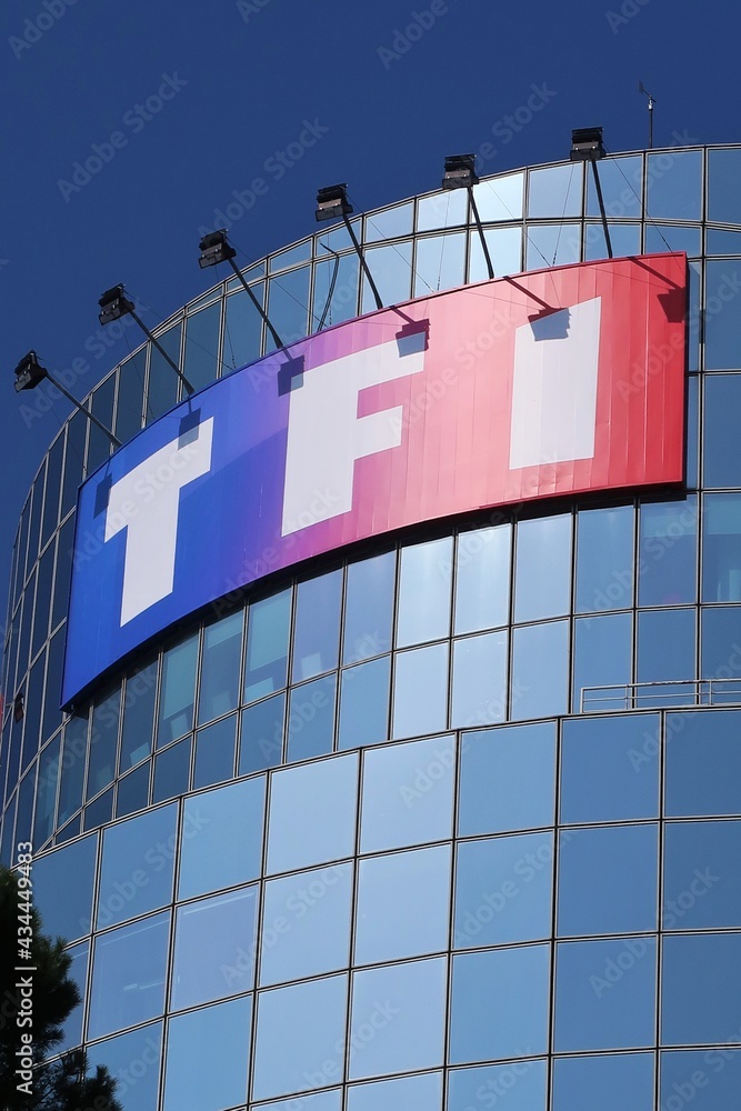 Foto de Enseigne / logo de la célèbre chaîne de télévision française ...