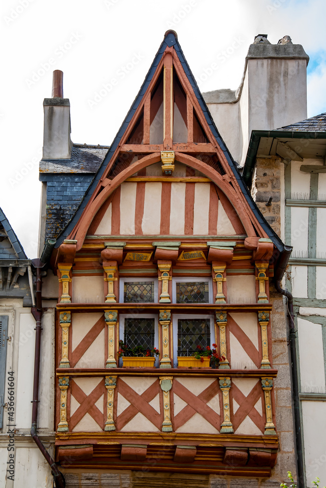 Quimper. Maisons à colombages dans le centre -vile ancien. Finistère ...