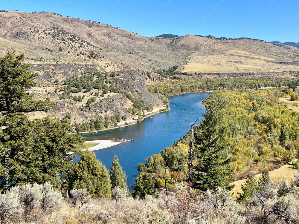 Beautiful Lakes, Streams, and Rivers of Yellowstone, Glacier, and Yuma ...