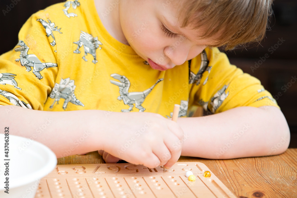 Montessori Beads Board. Learning to count and write numbers, prepare ...