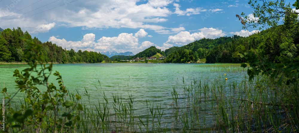 Reintalersee bei Kramsach in Tirol Österreich Panorama Stock Photo ...