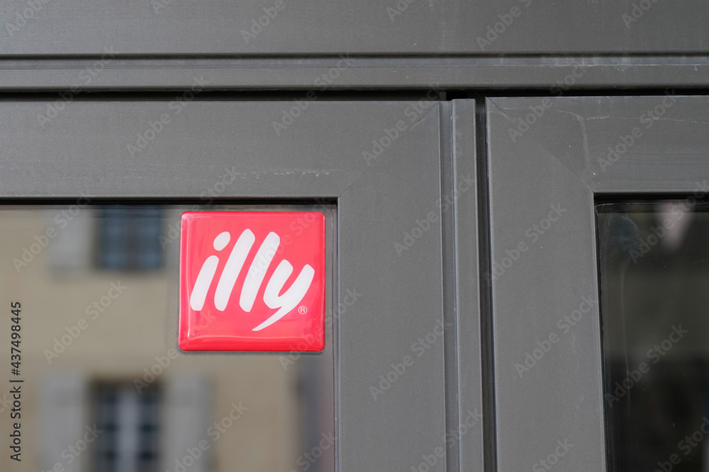 illy coffee shop red sign and text logo cafe Italian coffee makers ...