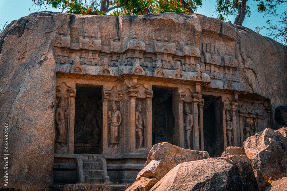 Exclusive Monolithic Rock Carved - Thirumoorthi Cave Temple is UNESCO's ...