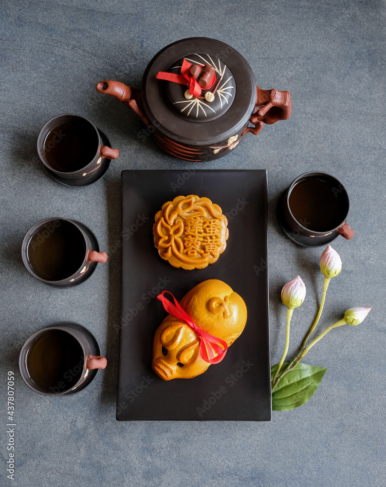 Traditional Chinese pastries eaten during Mid-Autumn Festival / Popular ...