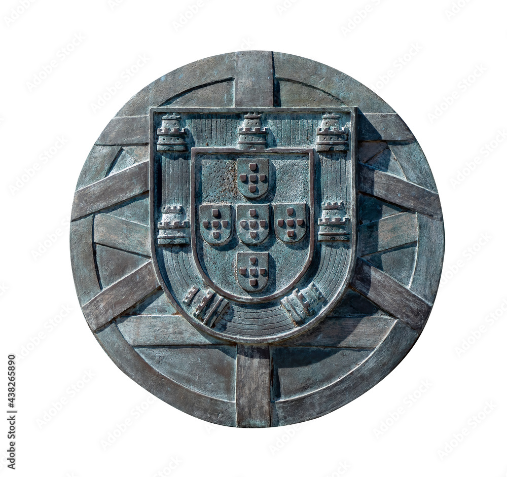 Escudo da bandeira portuguesa com a esfera armilar e quinas em metal ...