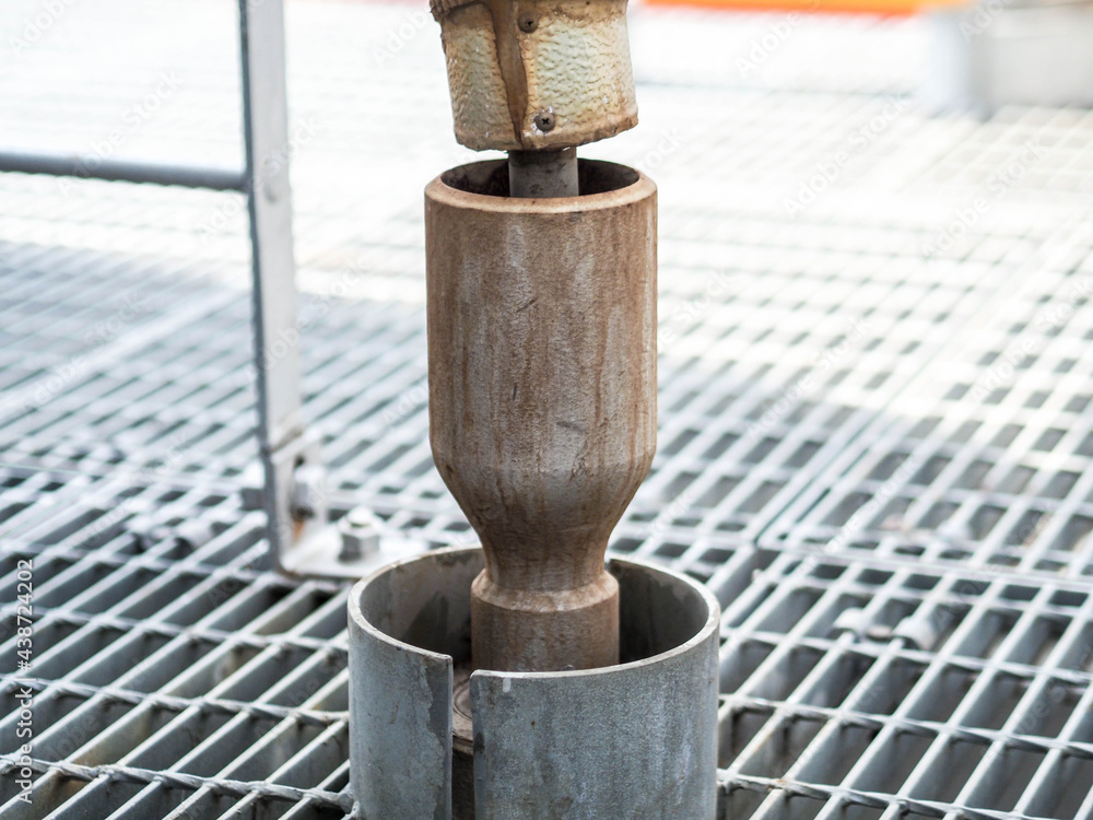 Foto de Common drain for drain condensate water in superheated steam ...