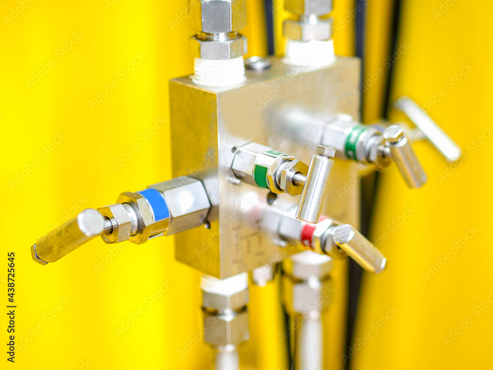 Block valve or manifold valve of pressure transmitter for apply in ...