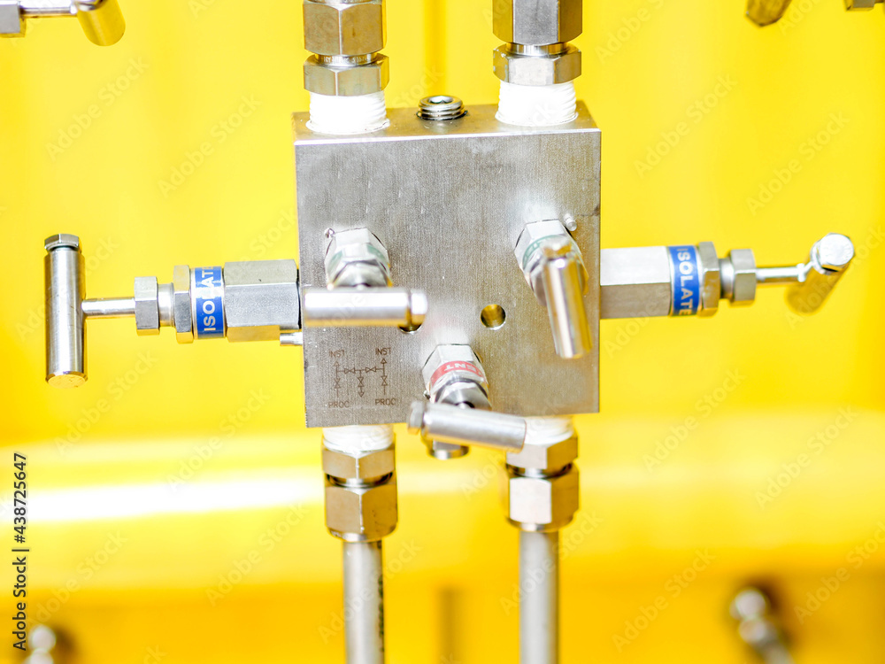 Block valve or manifold valve of pressure transmitter for apply in ...
