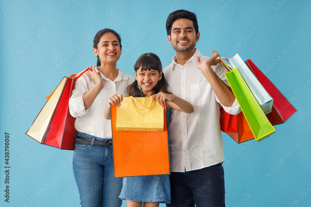 Happy Family Pictures High Resolution