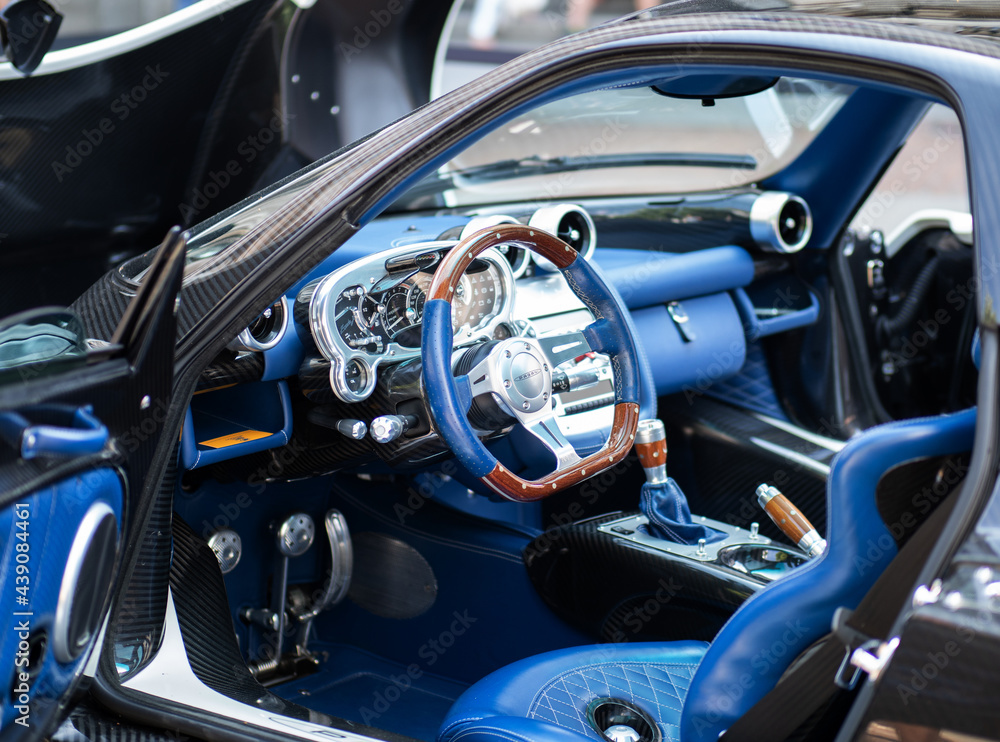 Pagani Huayra Blue Interior