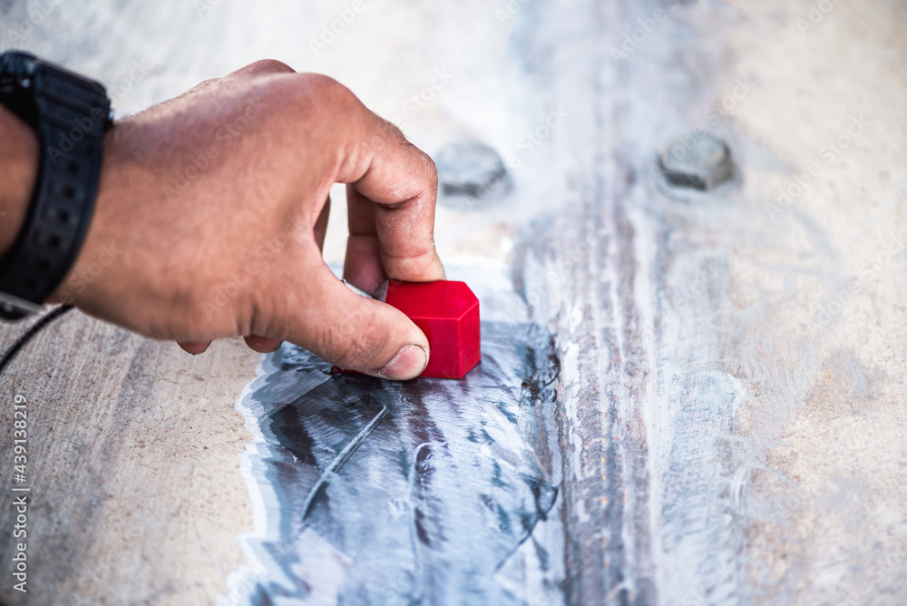 UT, Ultrasonic testing to detect imperfection or defect in welding of ...