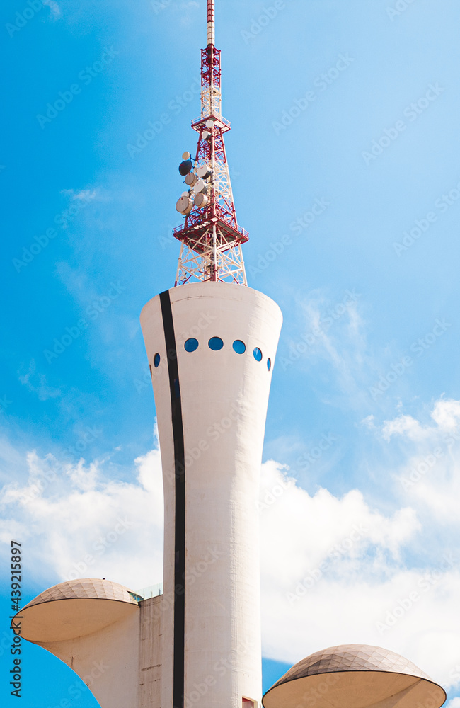 Torre de TV Digital de Brasília. Famoso ponto turístico da capital ...