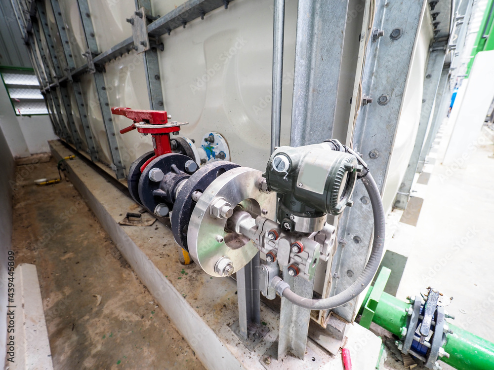 Level transmitter by pressure transmitter type was installed in power ...