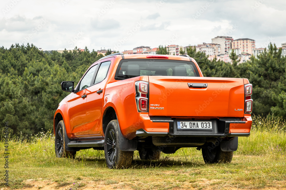 Isuzu D-Max is a pickup truck manufactured since 2002 by Isuzu Motors ...