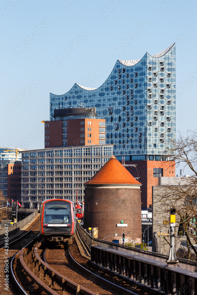 Hochbahn Hamburg Metro train station Landungsbrücken with ...