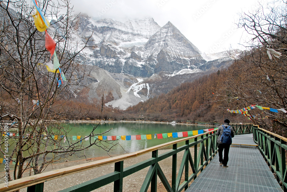 Nature scene of Landscape Pearl Lake with Chenrezig (Xiannairi) Holy ...