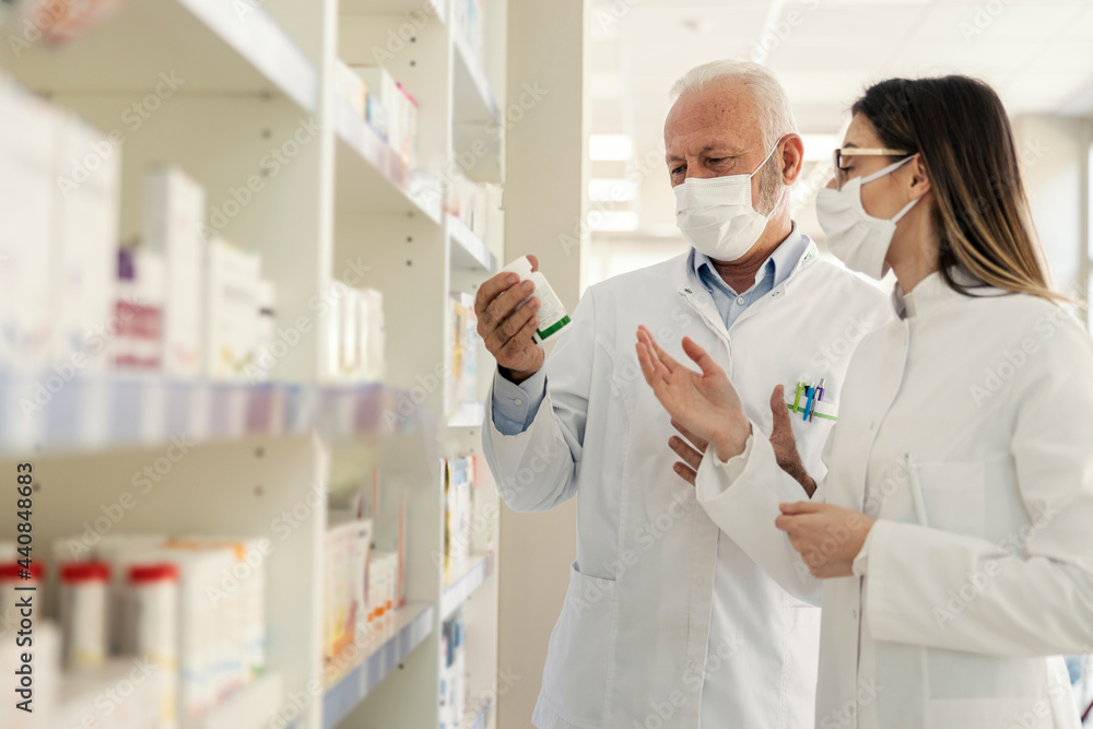 Pharmacist's recommendation and corona virus. Before retiring, the ...