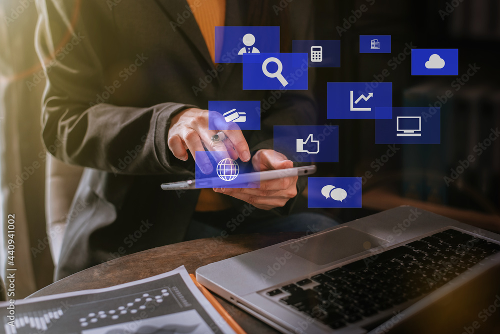 Social media and Marketing virtual icons screen of business women ...